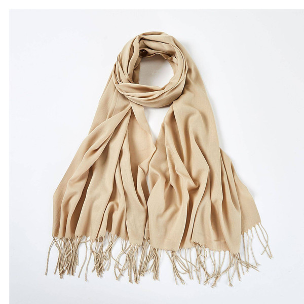 5 Basic Female Accessories to Wear every type of outfit. | Mr. Pocu Blog